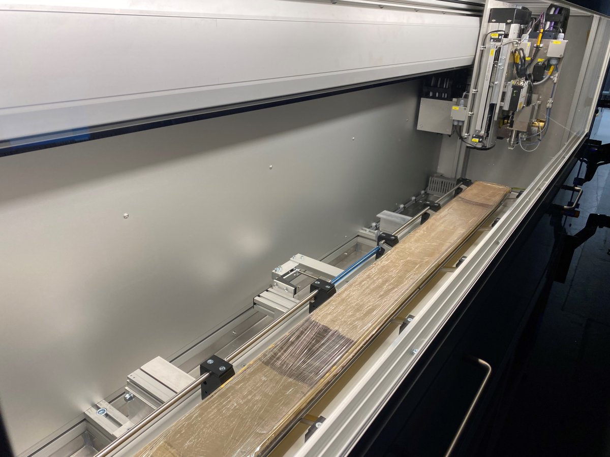 Installation of brand new Itrax FleXRay X-ray fluorescence scanner at BOSCORF | BOSCORF